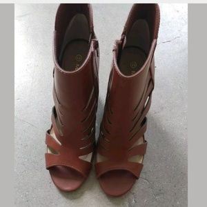 Massini | Shoes | New Brown Sandal Bootie Open Toe Massini 1 | Poshmark
